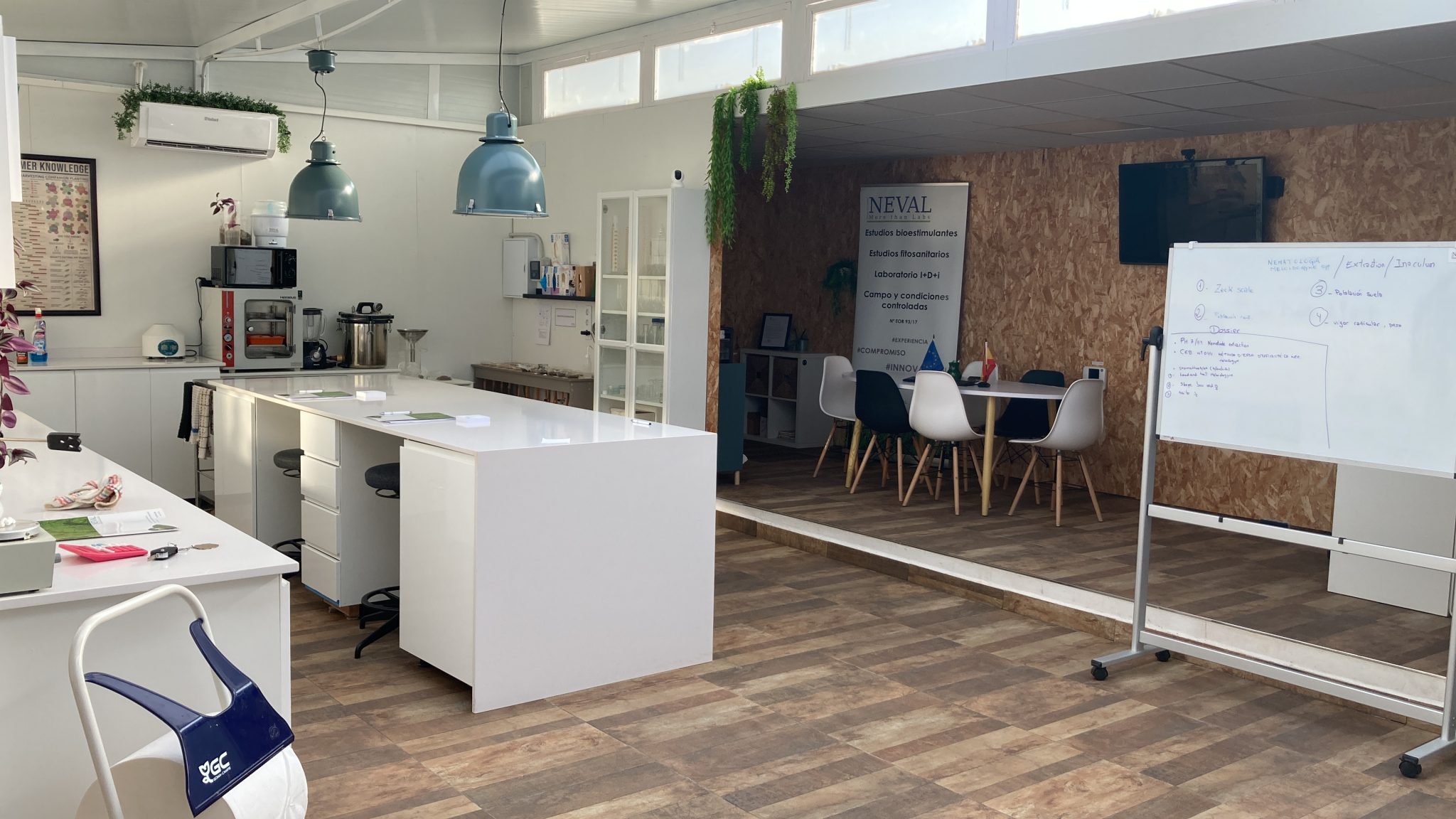 NEVAL empresa 100% sostenible energéticamente - NEVAL. Ensayos de Eficacia